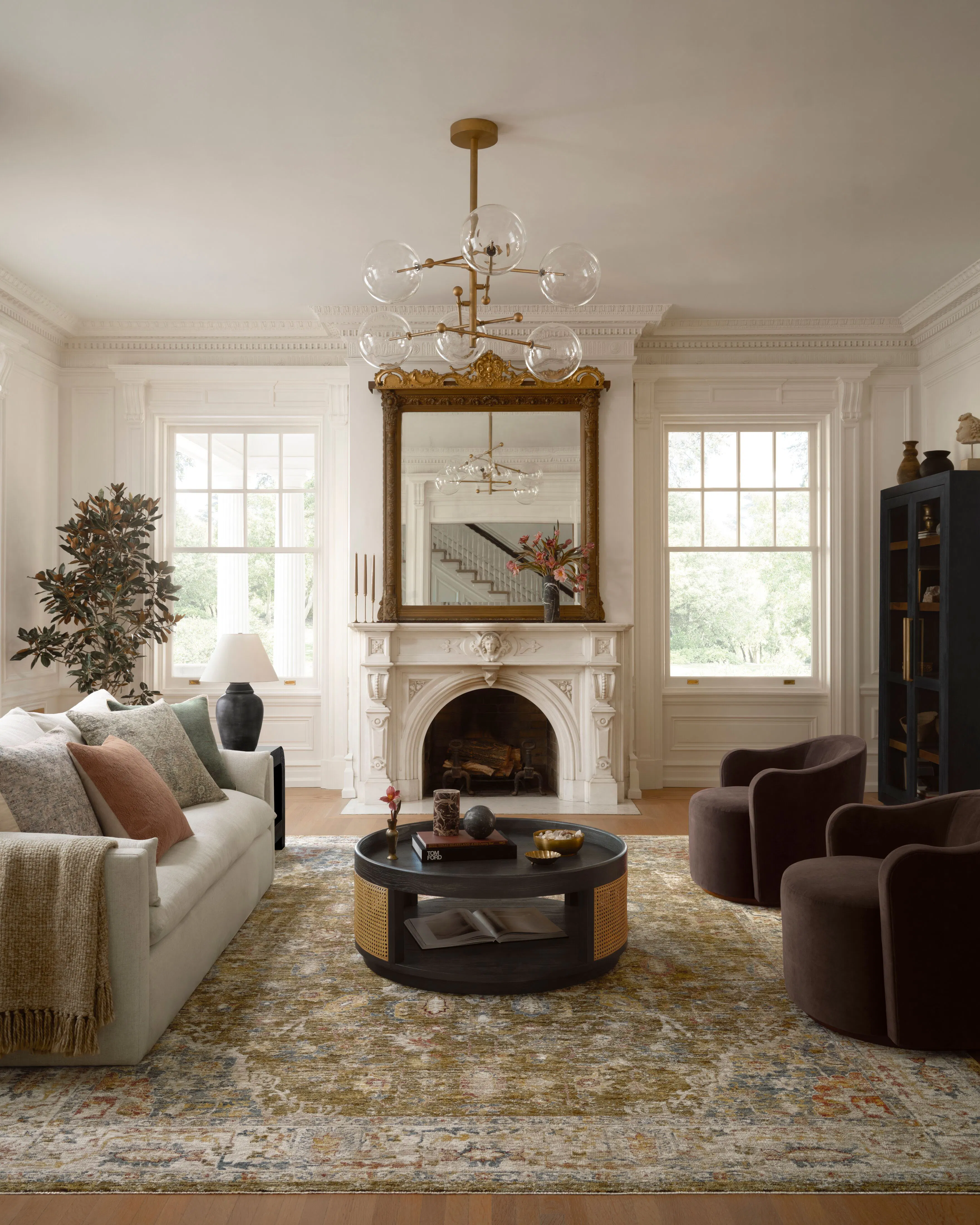 Bailey Swivel Chair | Joon Loloi