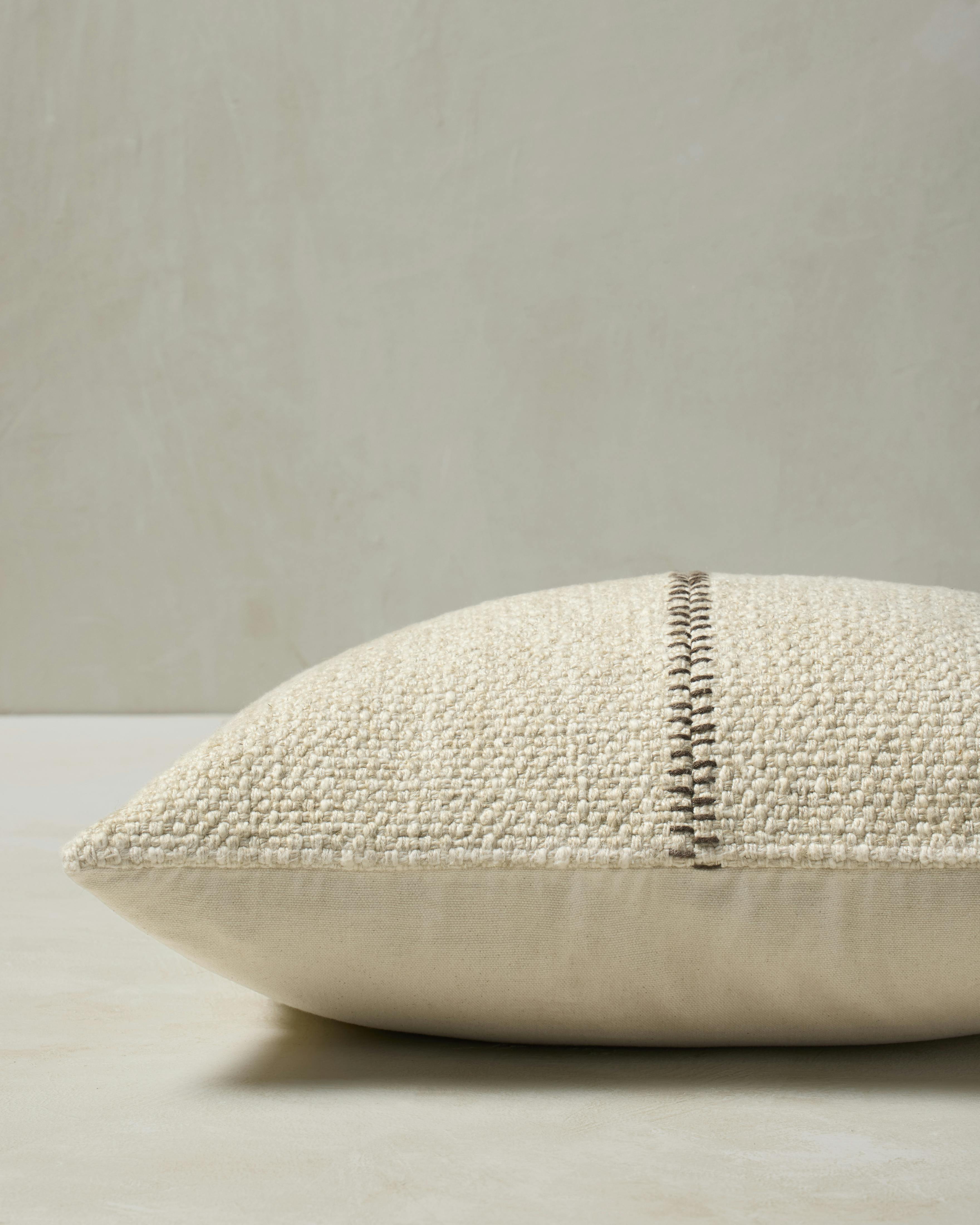 Elspeth Pillow | Joon Loloi