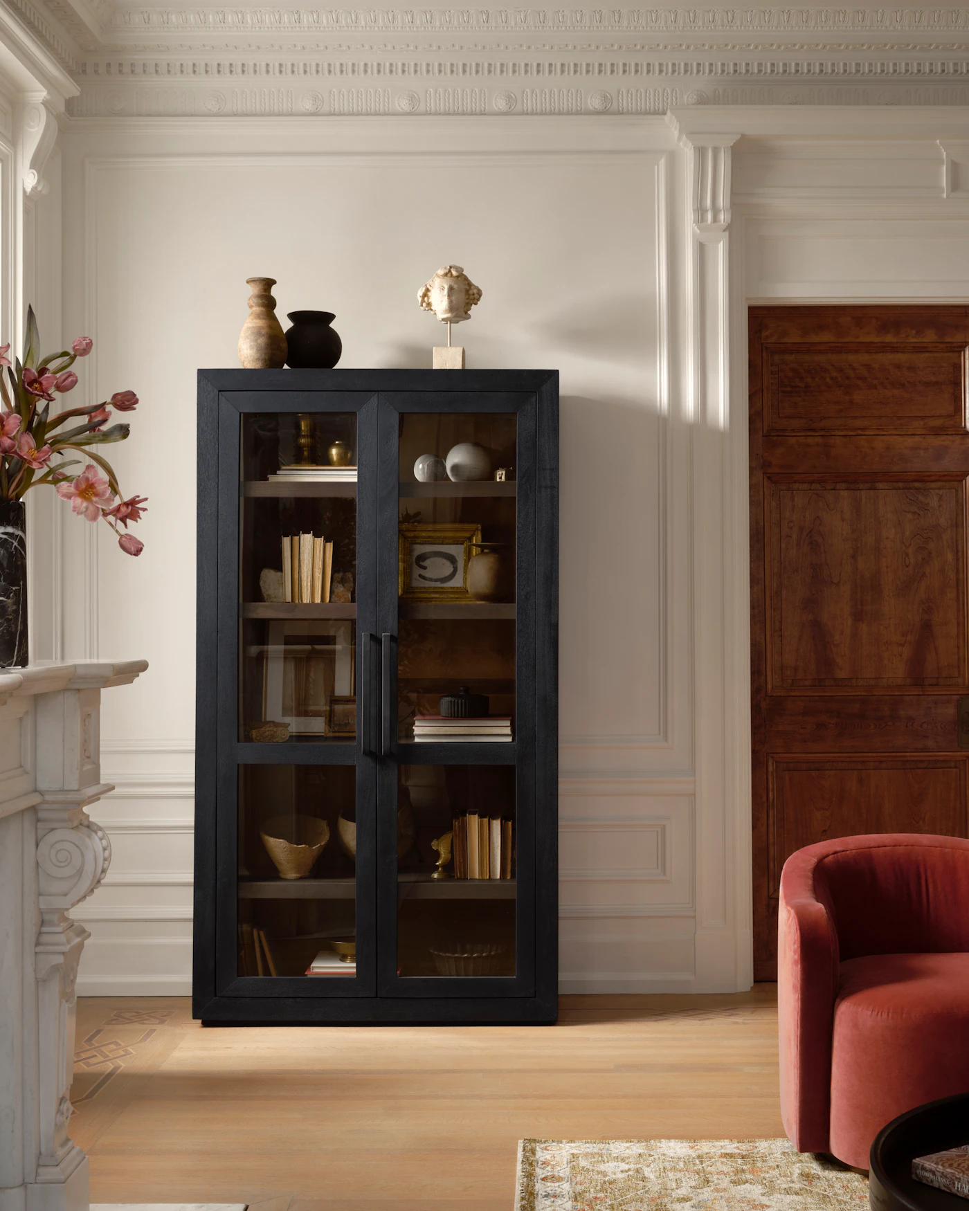 Winston Display Cabinet | Joon Loloi
