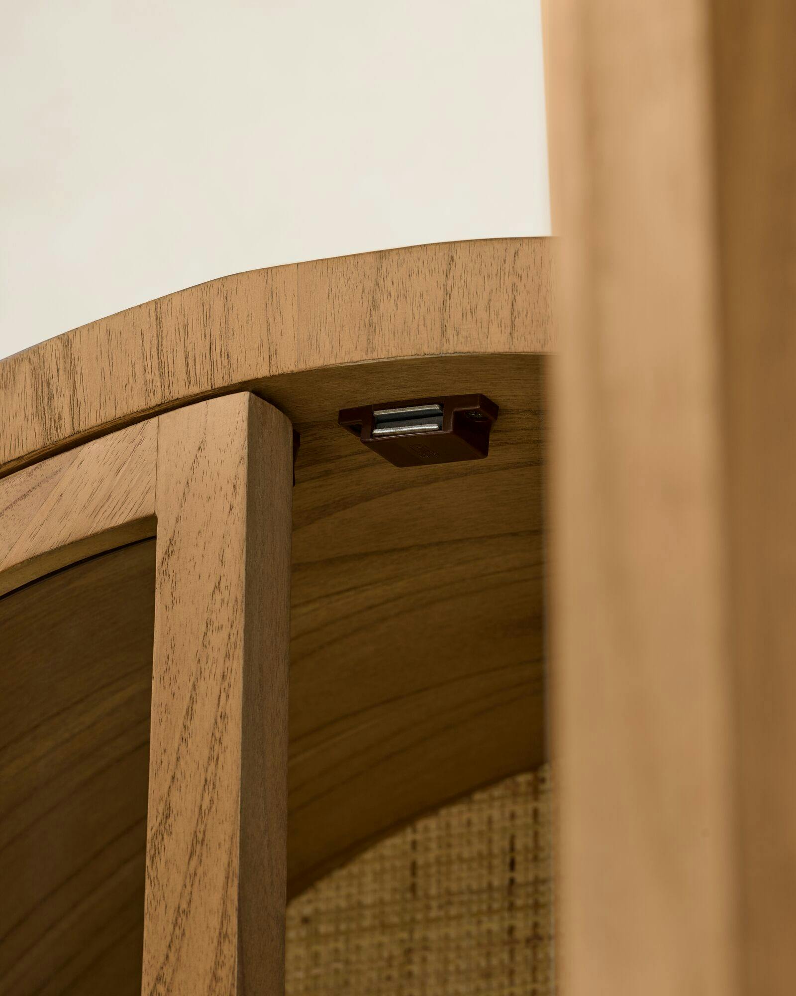 Isidro Arch Display Cabinet | Joon Loloi