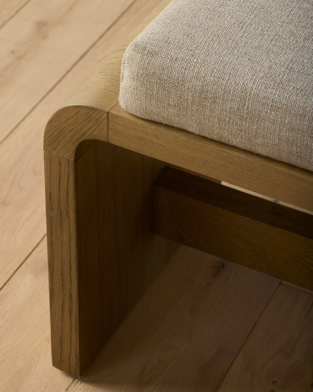 Pierre Bench | Joon Loloi