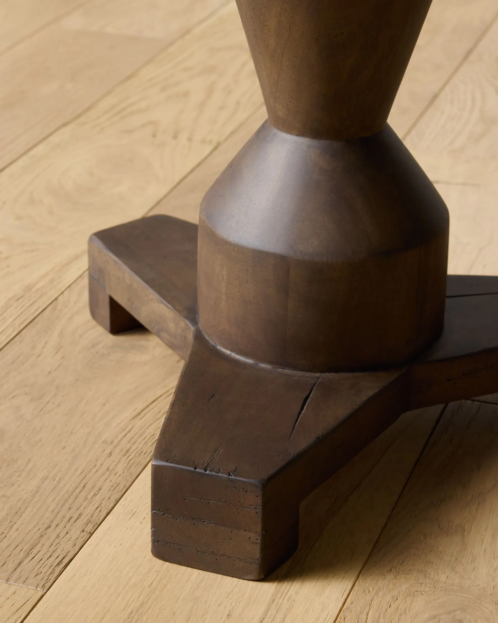 Ria Side Table | Joon Loloi