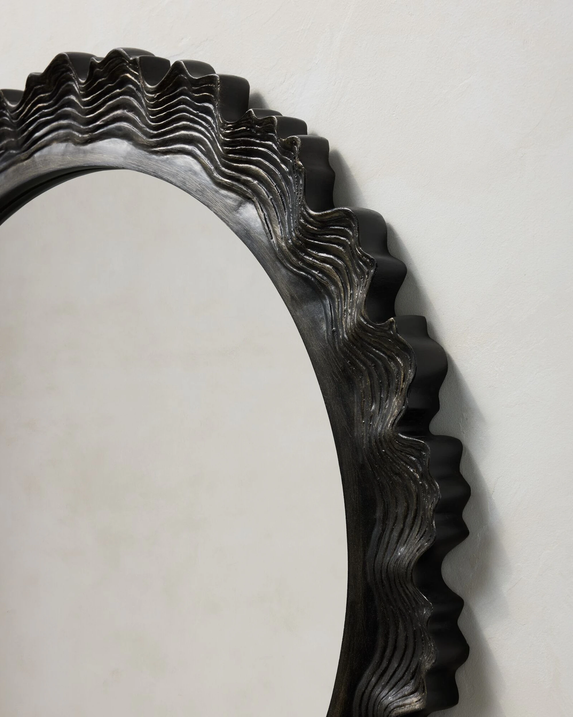 Merida Round Mirror | Joon Loloi