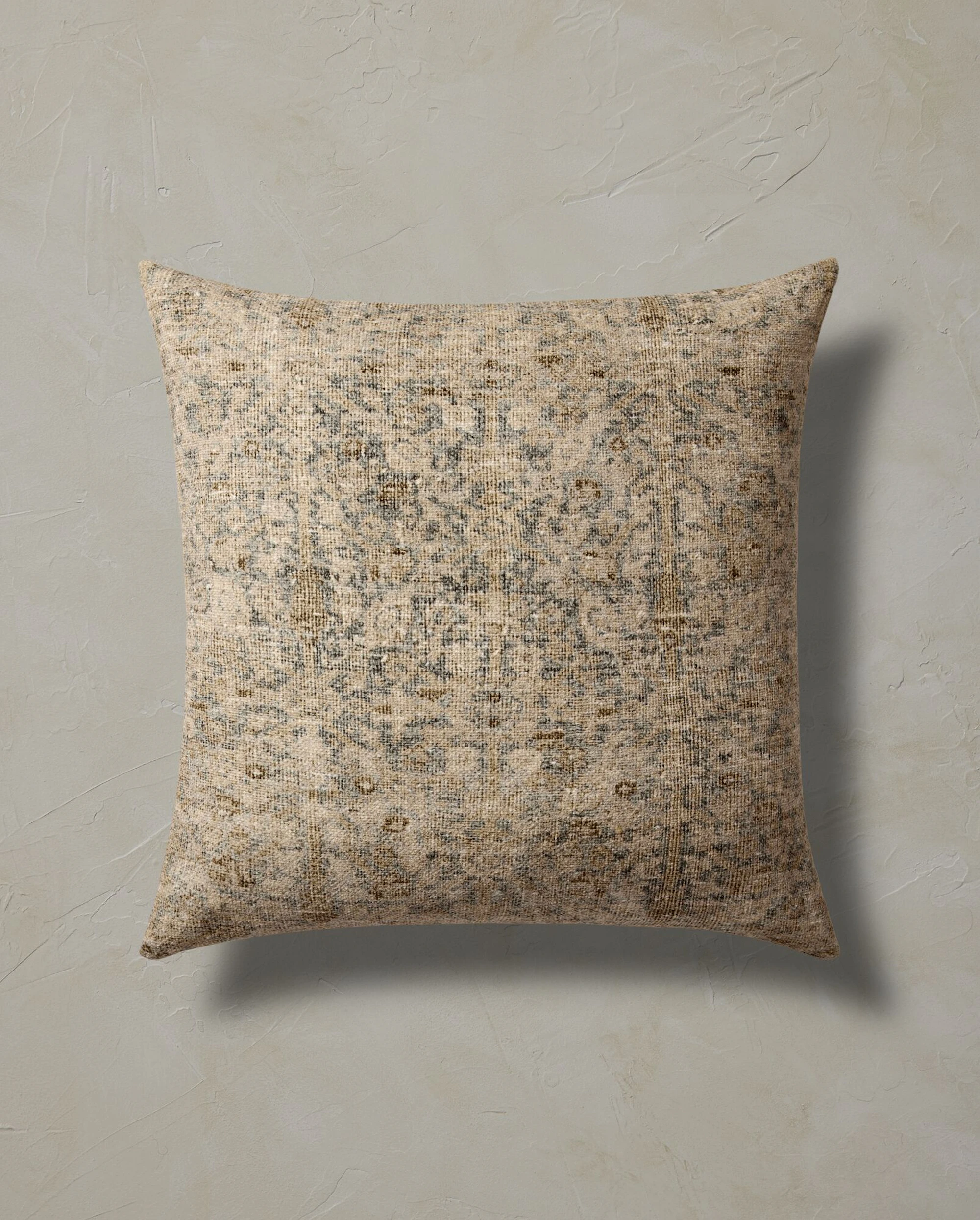 Jemsa Pillow | Joon Loloi