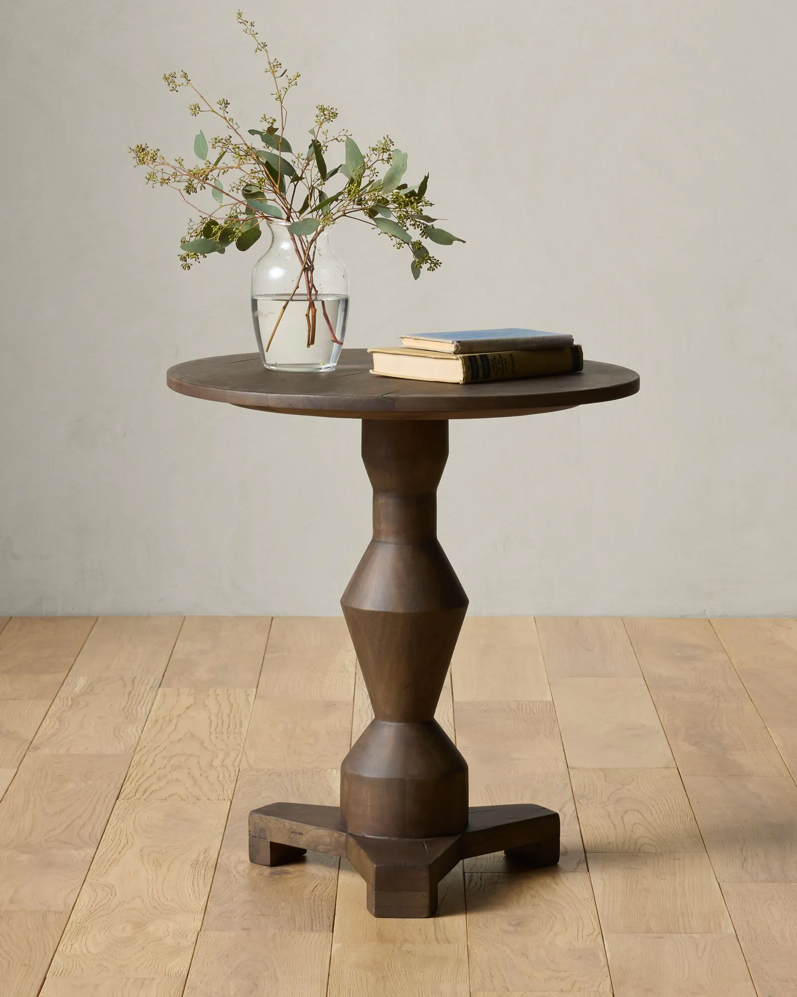 Ria Side Table | Joon Loloi